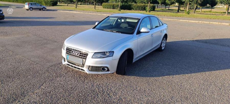 Pelēks Audi A4 2008 Kauņa, ar dzinēja tilpumu 1.97 L un nobraukumu 302 tūkst. km par 2900 €, foto 1 vietnē AUTOMOTO.COM.LV