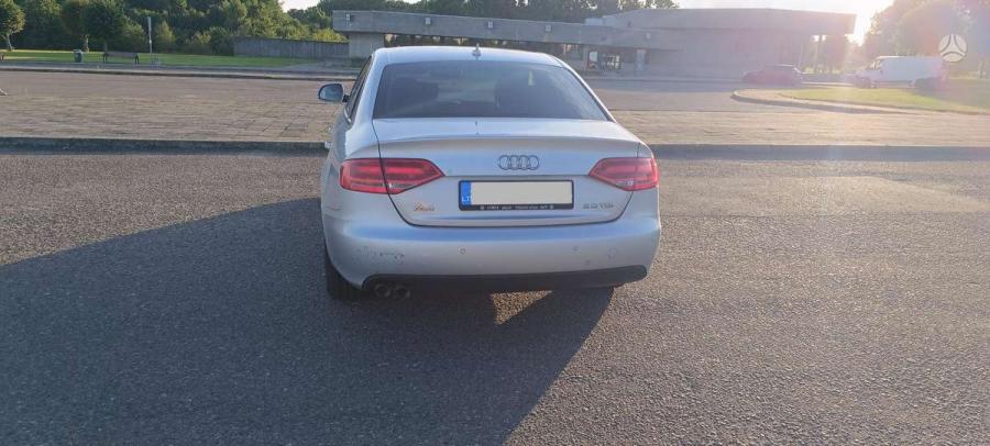 Pelēks Audi A4 2008 Kauņa, ar dzinēja tilpumu 1.97 L un nobraukumu 302 tūkst. km par 2900 €, foto 5 vietnē AUTOMOTO.COM.LV