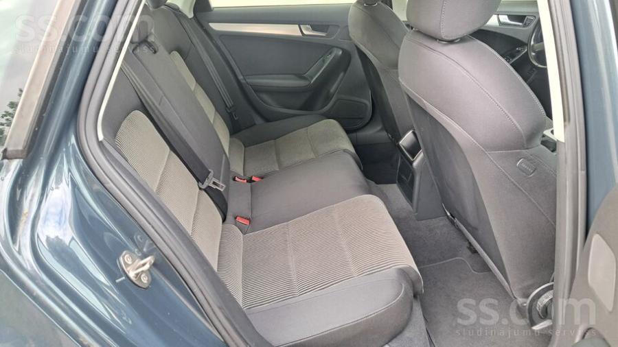 Pelēks Audi A4 2008 Ogre, ar dzinēja tilpumu 1.80 L un nobraukumu 246 tūkst. km par 4950 €, foto 14 vietnē AUTOMOTO.COM.LV