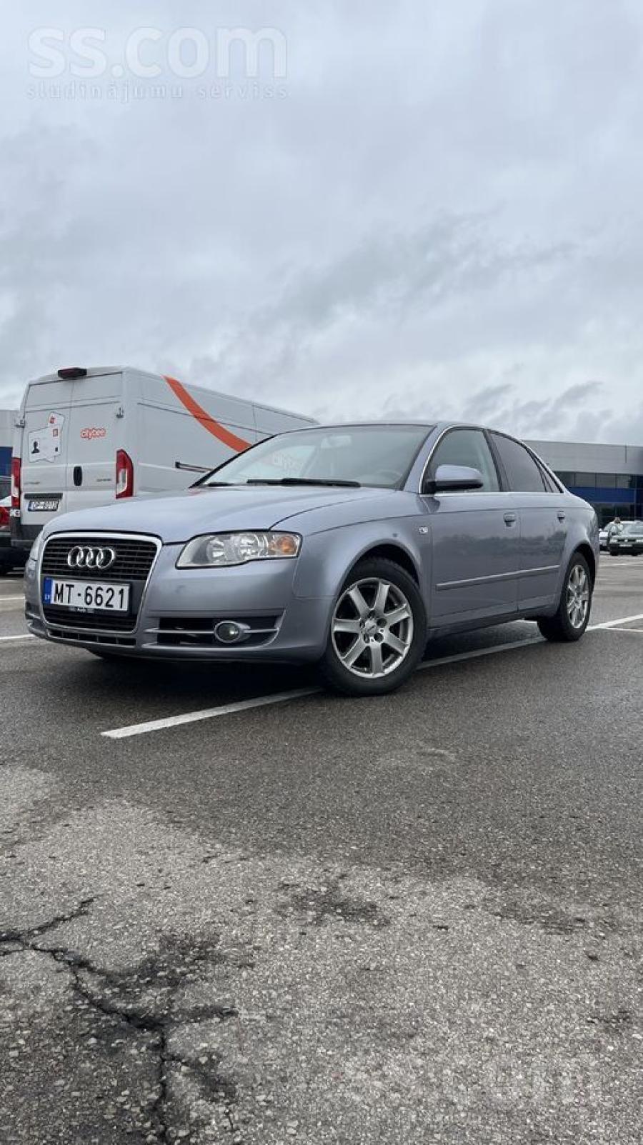 Pelēks Audi A4 2008 Daugavpils, ar dzinēja tilpumu 2.00 L un nobraukumu 477 tūkst. km par 2100 €, foto 1 vietnē AUTOMOTO.COM.LV