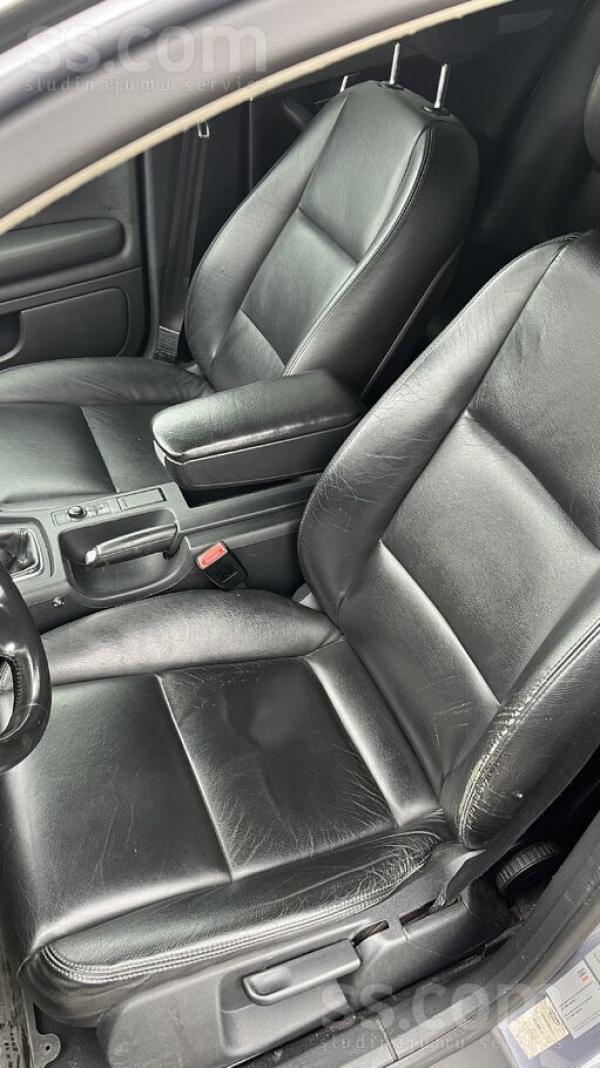 Audi A4 2008 Daugavpils vietnē Pelēks Audi A4 2008 Daugavpils, ar dzinēja tilpumu 2.00 L un nobraukumu 477 tūkst. km par 2100 €, foto 7 vietnē AUTOMOTO.COM.LV