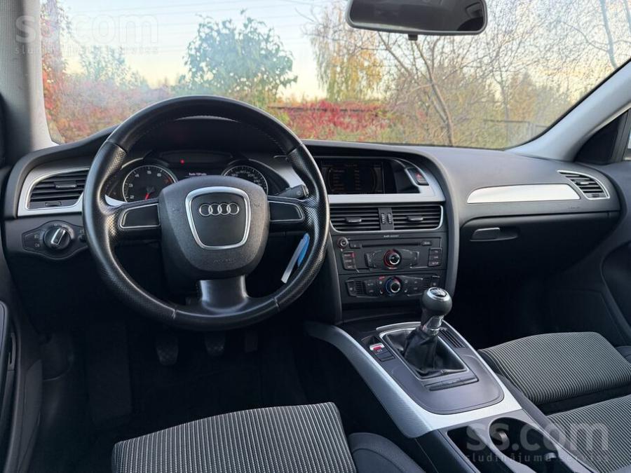 Pelēks Audi A4 2008 Tukums, ar dzinēja tilpumu 1.80 L un nobraukumu 202 tūkst. km par 4990 €, foto 22 vietnē AUTOMOTO.COM.LV