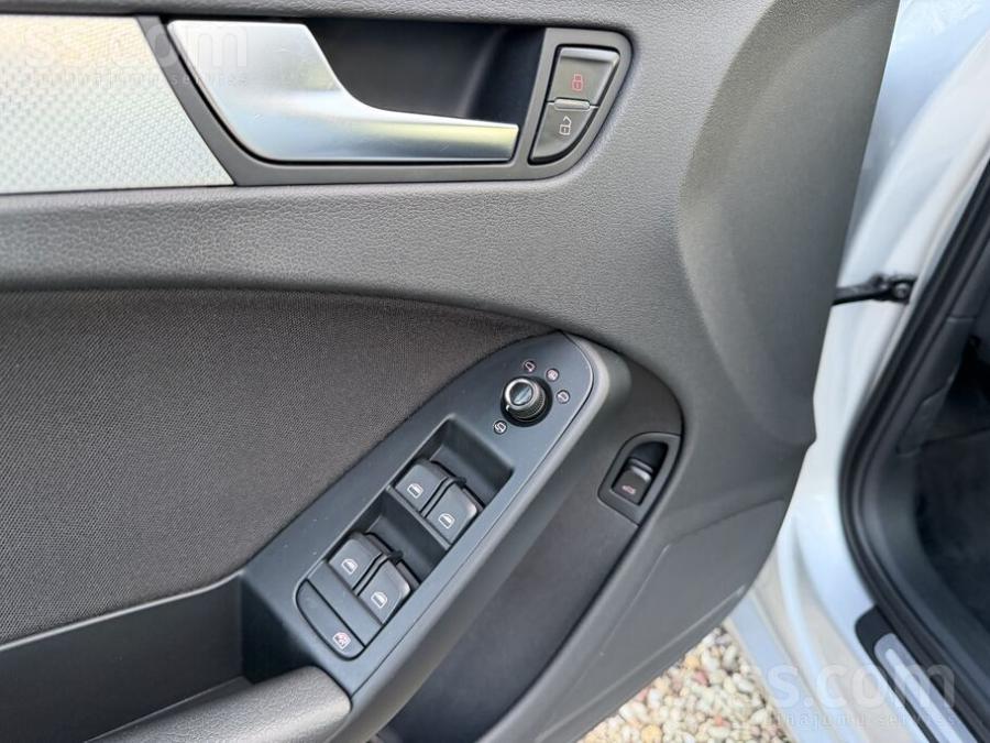 Pelēks Audi A4 2008 Tukums, ar dzinēja tilpumu 1.80 L un nobraukumu 202 tūkst. km par 4990 €, foto 26 vietnē AUTOMOTO.COM.LV