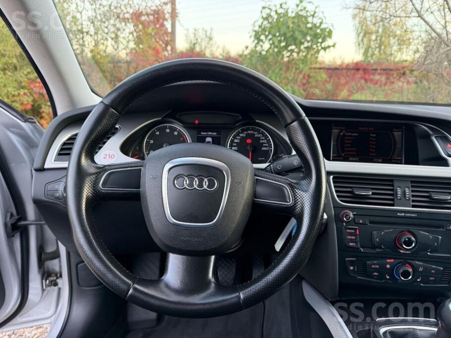 Pelēks Audi A4 2008 Tukums, ar dzinēja tilpumu 1.80 L un nobraukumu 202 tūkst. km par 4990 €, foto 27 vietnē AUTOMOTO.COM.LV