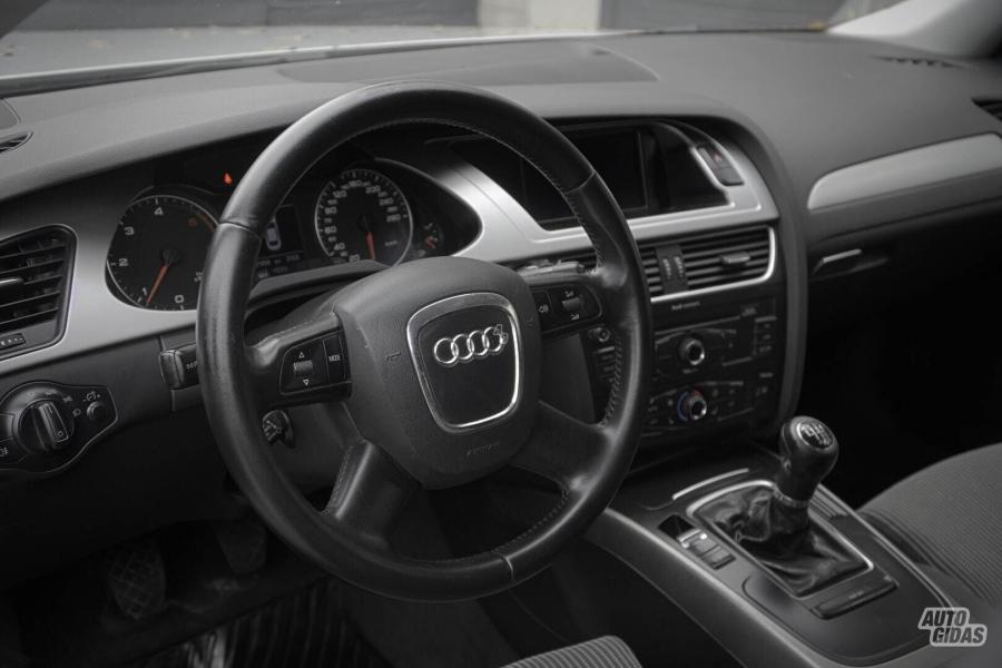 Grey Audi A4 2008 in Kaunas, with an engine capacity of 2.00 L and mileage of 372 thousand km for 5690 €, photo 16 on AUTOMOTO.COM.LV