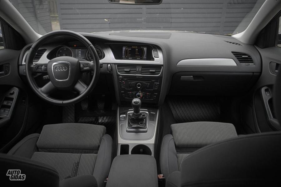 Grey Audi A4 2008 in Kaunas, with an engine capacity of 2.00 L and mileage of 372 thousand km for 5690 €, photo 29 on AUTOMOTO.COM.LV