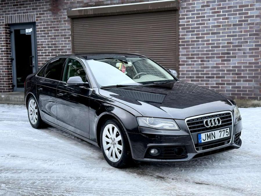 Pelēks Audi A4 2009 Viļņa, ar dzinēja tilpumu 0.00 L un nobraukumu 295 tūkst. km par 3900 €, foto 2 vietnē AUTOMOTO.COM.LV