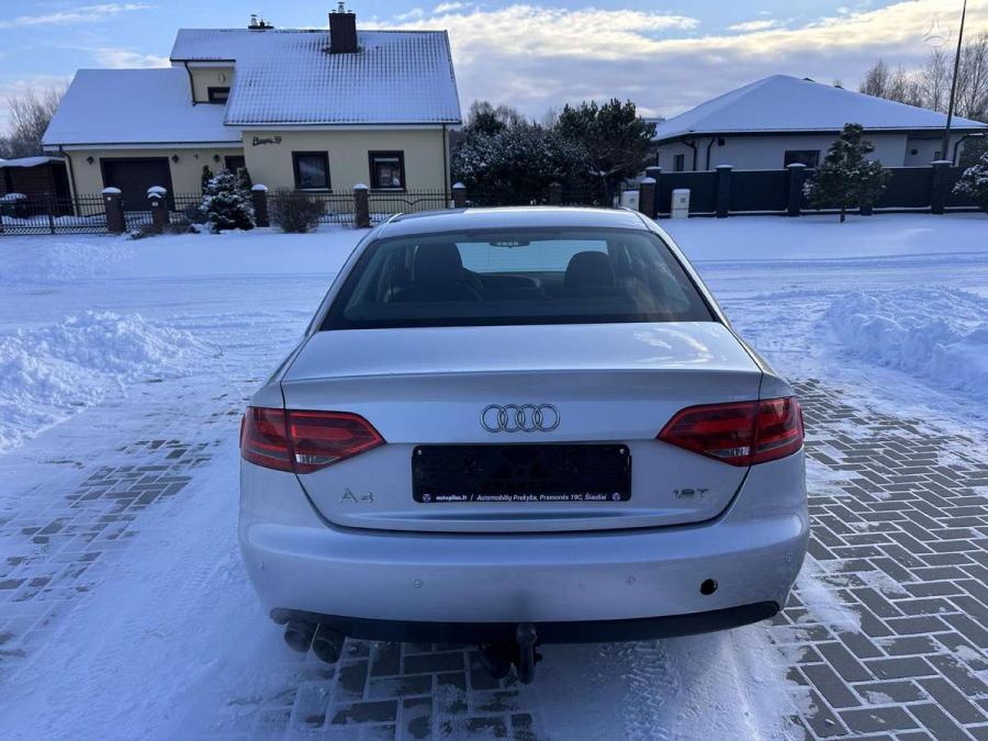 Pelēks Audi A4 2009 Šauļi, ar dzinēja tilpumu 1.80 L un nobraukumu 177 tūkst. km par 4750 €, foto 8 vietnē AUTOMOTO.COM.LV