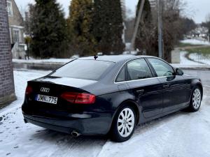 Grey Audi A4 2009 in Vilnius, with an engine capacity of 0.00 L and mileage of 290 thousand km for 4000 €, photo 5 on AUTOMOTO.COM.LV