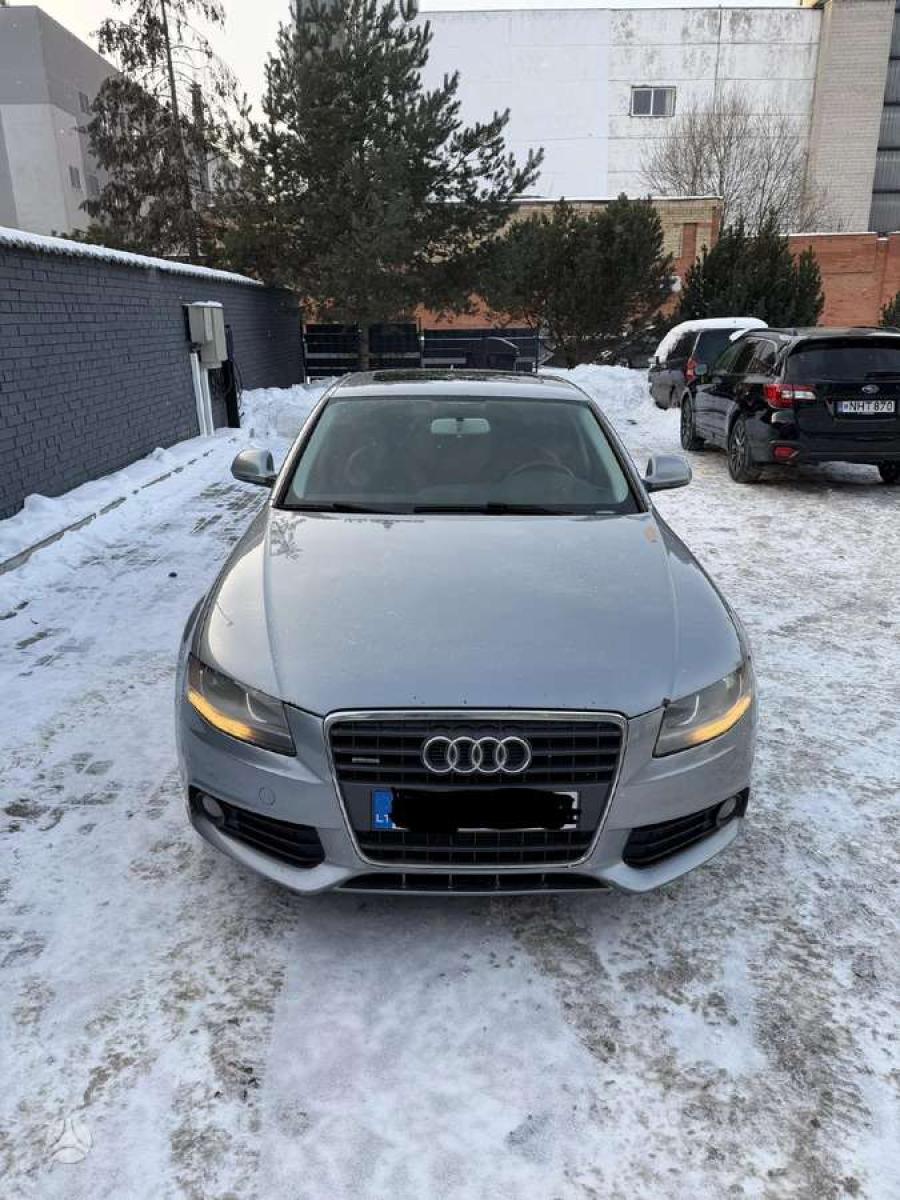 Grey Audi A4 2009 in Kaunas, with an engine capacity of 1.98 L and mileage of 259 thousand km for 4000 €, photo 1 on AUTOMOTO.COM.LV