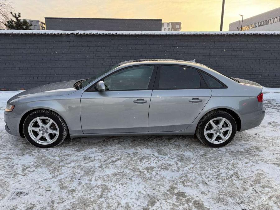 Grey Audi A4 2009 in Kaunas, with an engine capacity of 1.98 L and mileage of 259 thousand km for 4000 €, photo 10 on AUTOMOTO.COM.LV