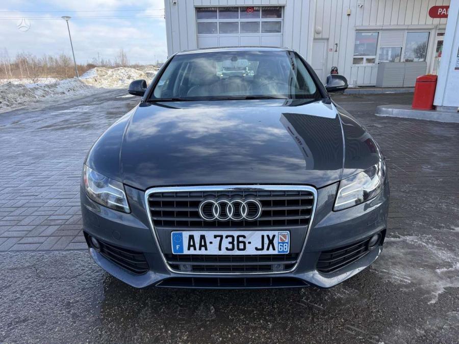 Grey Audi A4 2009 in Taurage, with an engine capacity of 1.98 L and mileage of 203 thousand km for 4900 €, photo 2 on AUTOMOTO.COM.LV