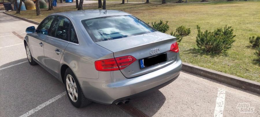 Pelēks Audi A4 2009 Alīta, ar dzinēja tilpumu 2.00 L un nobraukumu 345 tūkst. km par 4300 €, foto 5 vietnē AUTOMOTO.COM.LV