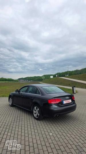 Pelēks Audi A4 2009 Kauņa, ar dzinēja tilpumu 2.00 L un nobraukumu 330 tūkst. km par 4450 €, foto 5 vietnē AUTOMOTO.COM.LV