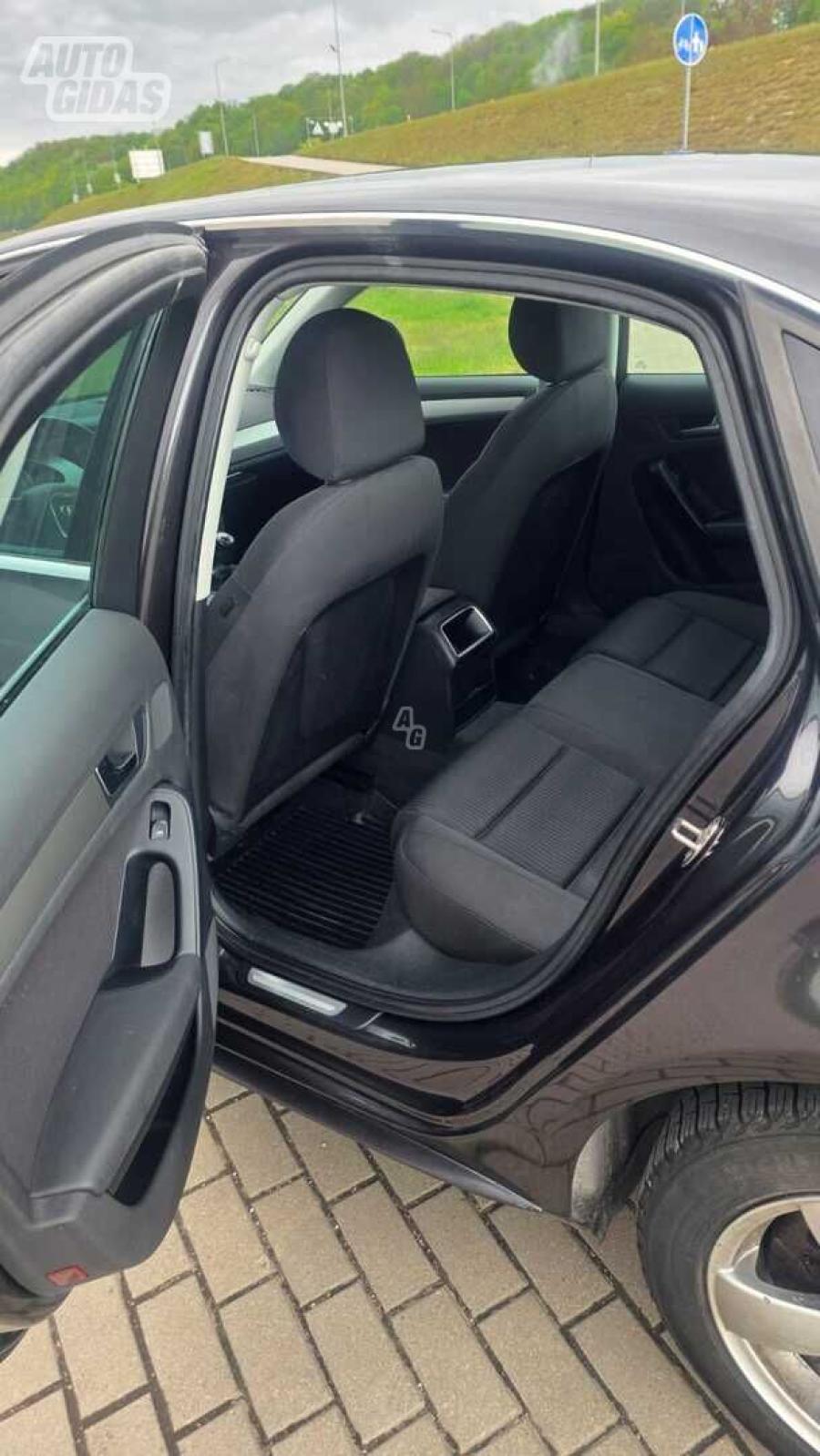 Pelēks Audi A4 2009 Kauņa, ar dzinēja tilpumu 2.00 L un nobraukumu 330 tūkst. km par 4450 €, foto 17 vietnē AUTOMOTO.COM.LV
