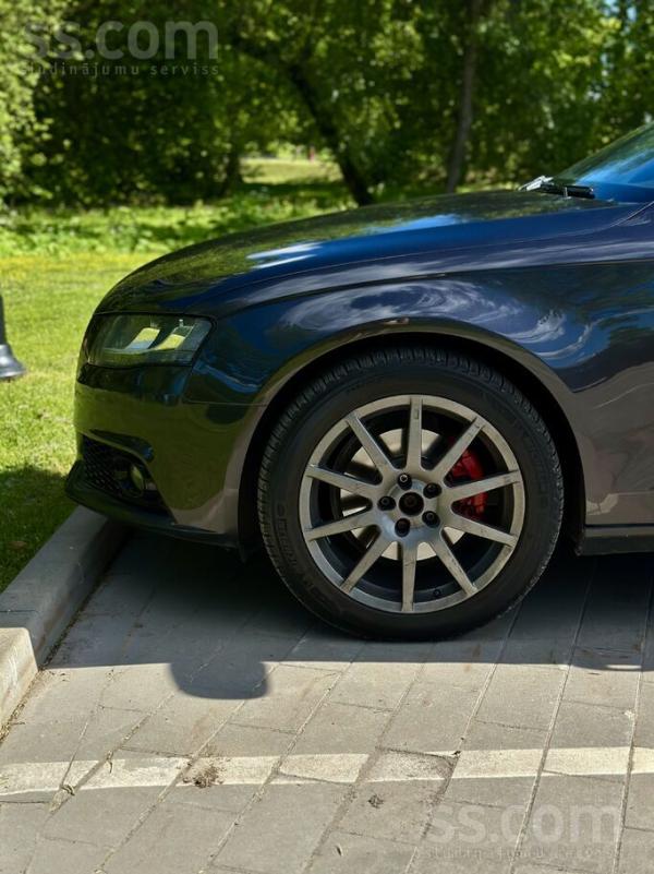 Pelēks Audi A4 2009 Rīga, ar dzinēja tilpumu 1.80 L un nobraukumu 340 tūkst. km par 5200 €, foto 2 vietnē AUTOMOTO.COM.LV