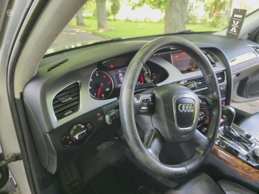 Grey Audi A4 2009 in Trakai, with an engine capacity of 2.70 L and mileage of 375 thousand km for 4500 €, photo 17 on AUTOMOTO.COM.LV