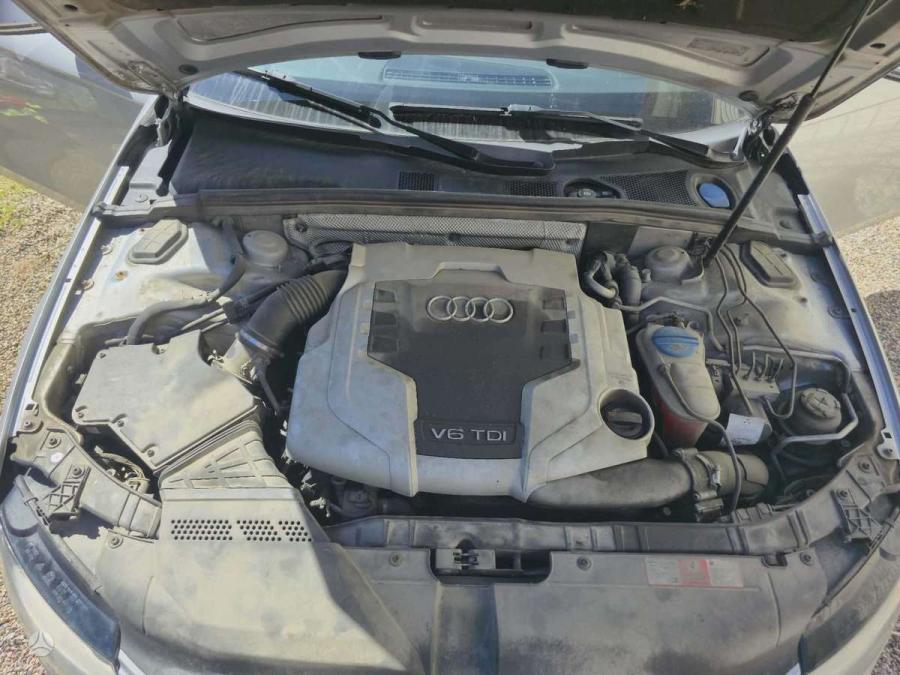 Grey Audi A4 2009 in Trakai, with an engine capacity of 2.70 L and mileage of 375 thousand km for 4500 €, photo 21 on AUTOMOTO.COM.LV