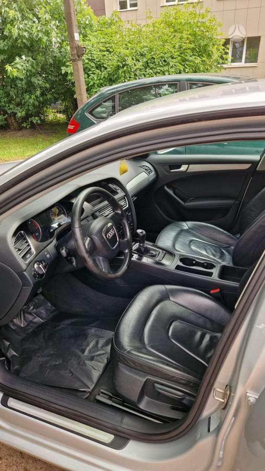 Pelēks Audi A4 2009 Kauņa, ar dzinēja tilpumu 1.80 L un nobraukumu 226 tūkst. km par 5000 €, foto 4 vietnē AUTOMOTO.COM.LV
