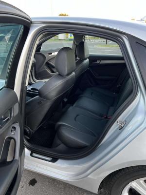 Grey Audi A4 2009 in Kaunas, with an engine capacity of 2.70 L and mileage of 273 thousand km for 5150 €, photo 12 on AUTOMOTO.COM.LV