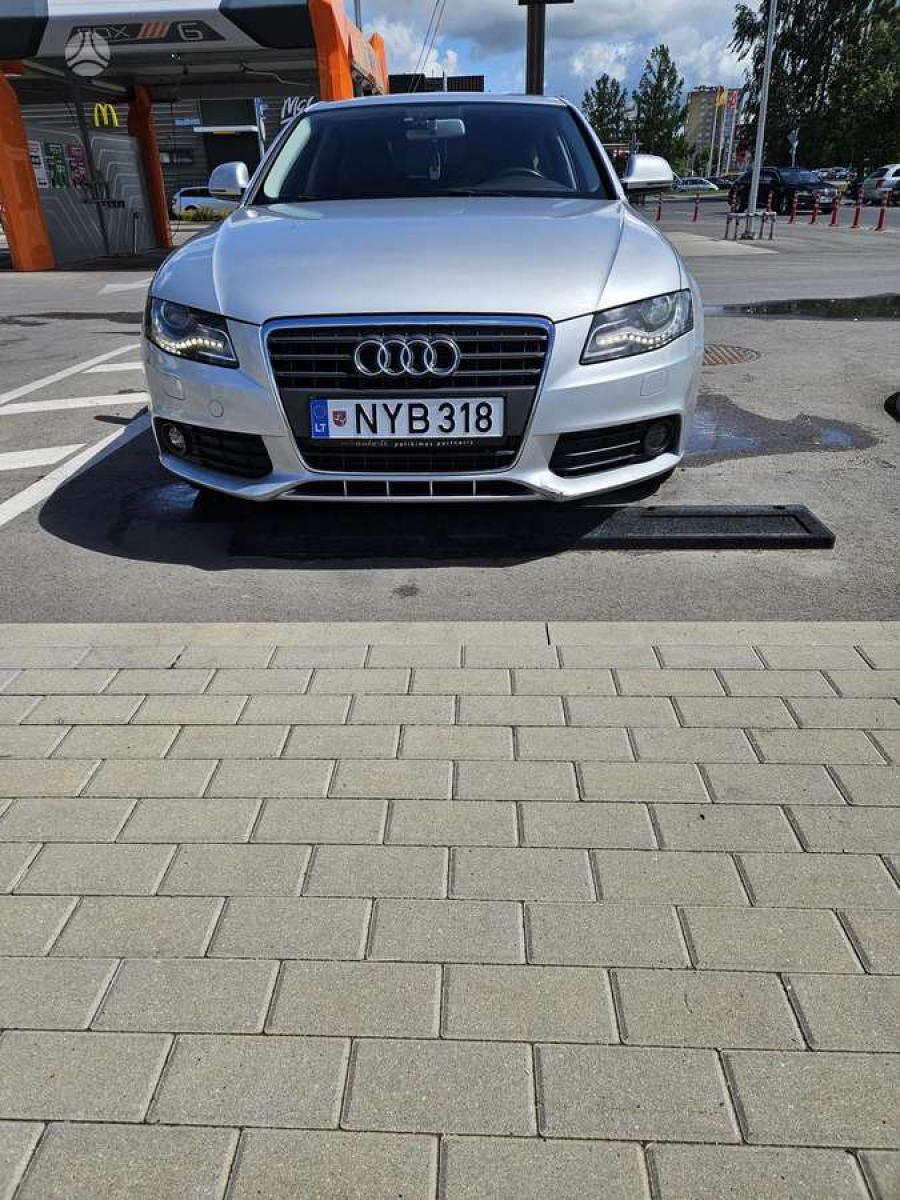 Grey Audi A4 2009 in Siauliai, with an engine capacity of 2.70 L and mileage of 250 thousand km for 5500 €, photo 3 on AUTOMOTO.COM.LV