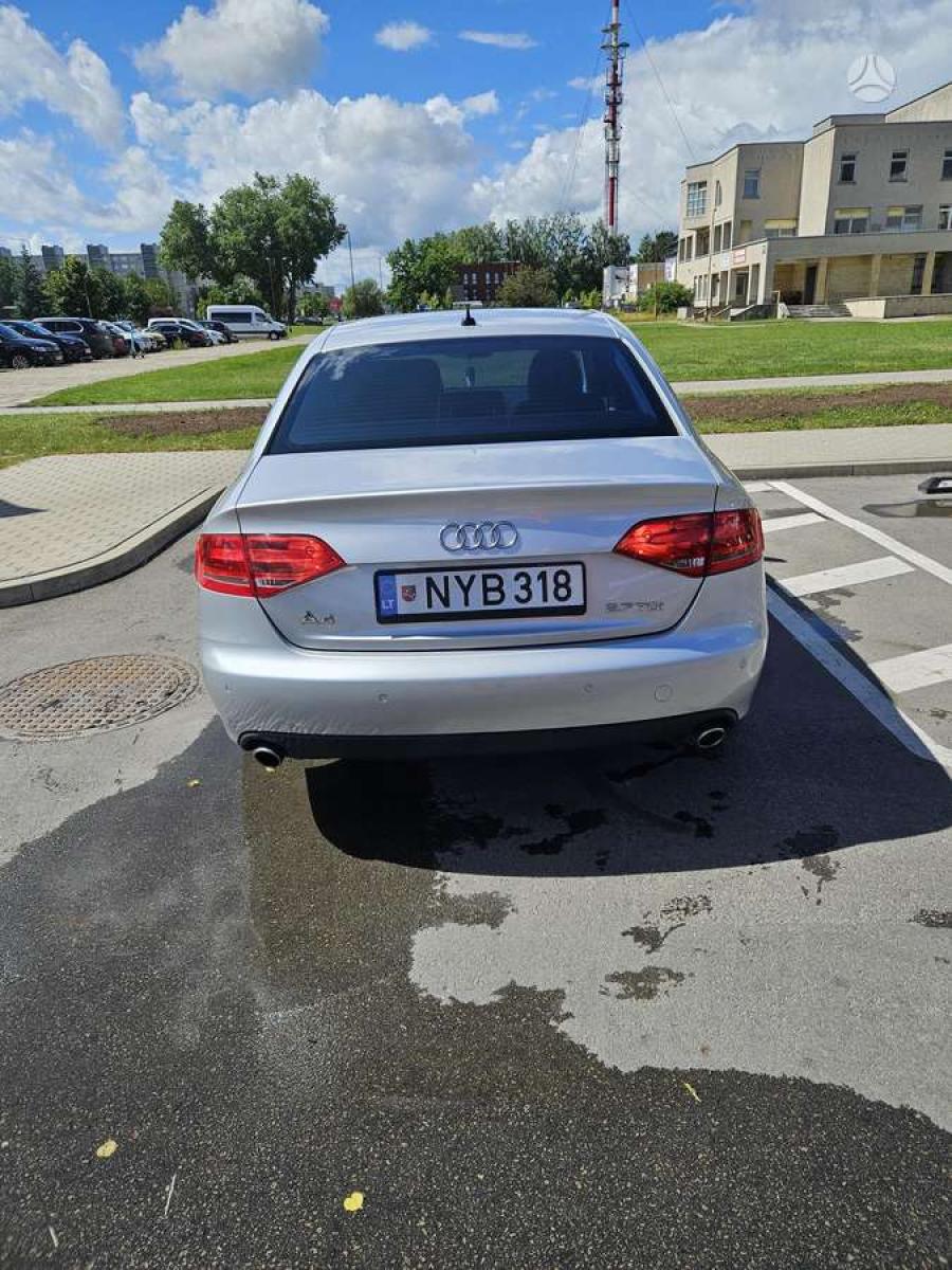 Grey Audi A4 2009 in Siauliai, with an engine capacity of 2.70 L and mileage of 250 thousand km for 5500 €, photo 8 on AUTOMOTO.COM.LV