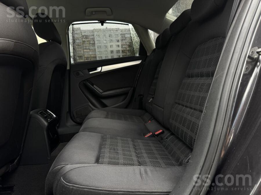 Grey Audi A4 2009 in Riga, with an engine capacity of 2.00 L and mileage of 332 thousand km for 3990 €, photo 8 on AUTOMOTO.COM.LV