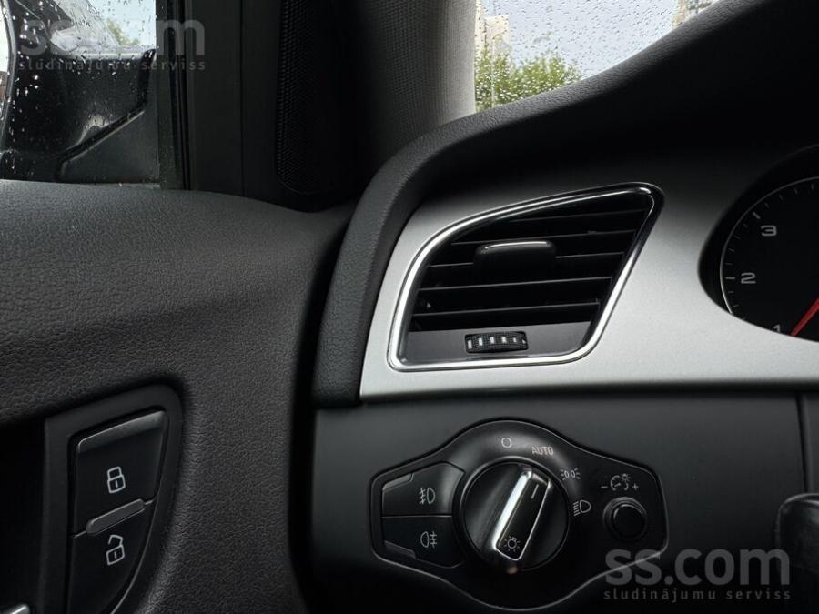 Grey Audi A4 2009 in Riga, with an engine capacity of 2.00 L and mileage of 332 thousand km for 3990 €, photo 20 on AUTOMOTO.COM.LV