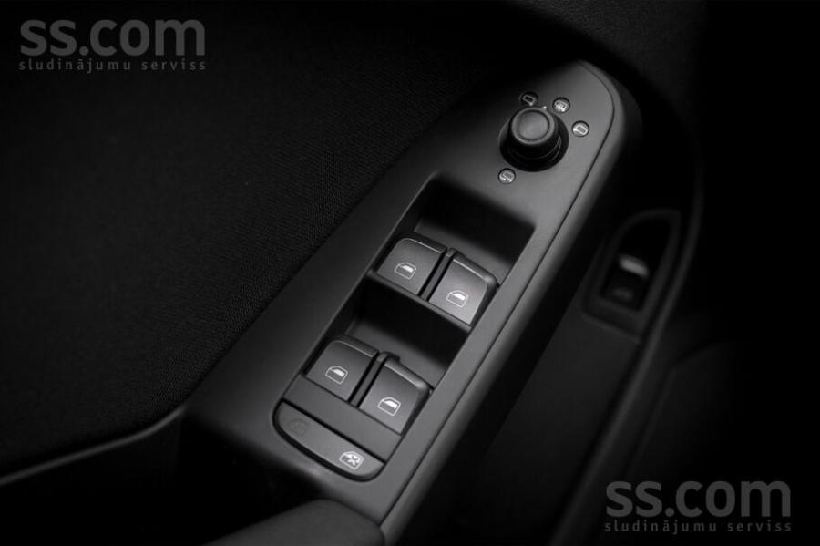 Grey Audi A4 2009 in Tukums, with an engine capacity of 3.00 L and mileage of 270 thousand km for 8250 €, photo 14 on AUTOMOTO.COM.LV