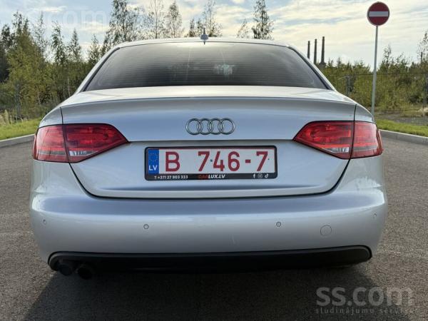 Ауди А4 2009 в Лиепая на AUTOMOTO.COM.LV Серый Ауди А4 2009 в Лиепая, объемом двигателя 1.80 л и пробегом 216 тыс. км за 5900 €, фото 9 на AUTOMOTO.COM.LV
