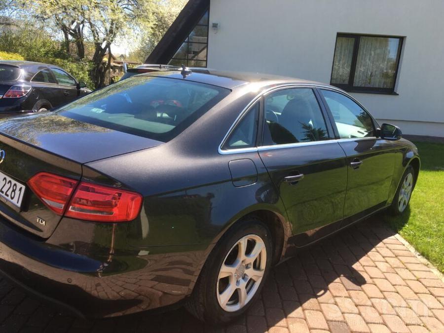 Grey Audi A4 2010 in Tukums, with an engine capacity of 2.00 L and mileage of 330 thousand km for 5495 €, photo 3 on AUTOMOTO.COM.LV