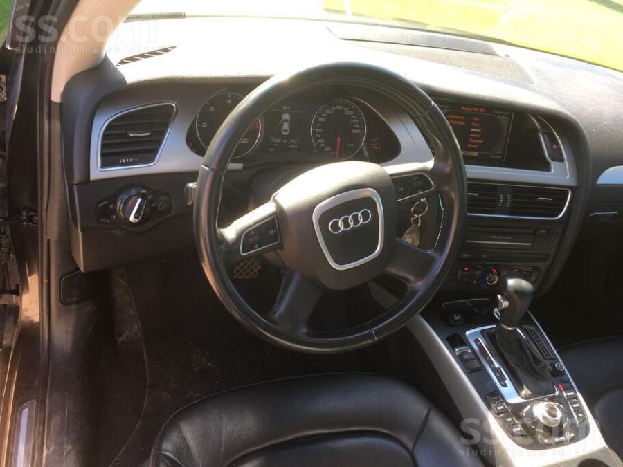 Grey Audi A4 2010 in Tukums, with an engine capacity of 2.00 L and mileage of 330 thousand km for 5495 €, photo 6 on AUTOMOTO.COM.LV