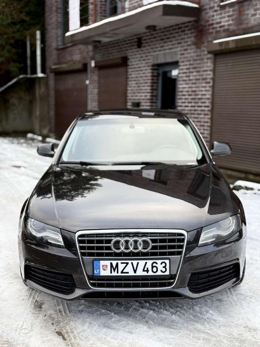 Grey Audi A4 2010 in Vilnius, with an engine capacity of 2.00 L and mileage of 287 thousand km for 5000 €, photo 4 on AUTOMOTO.COM.LV