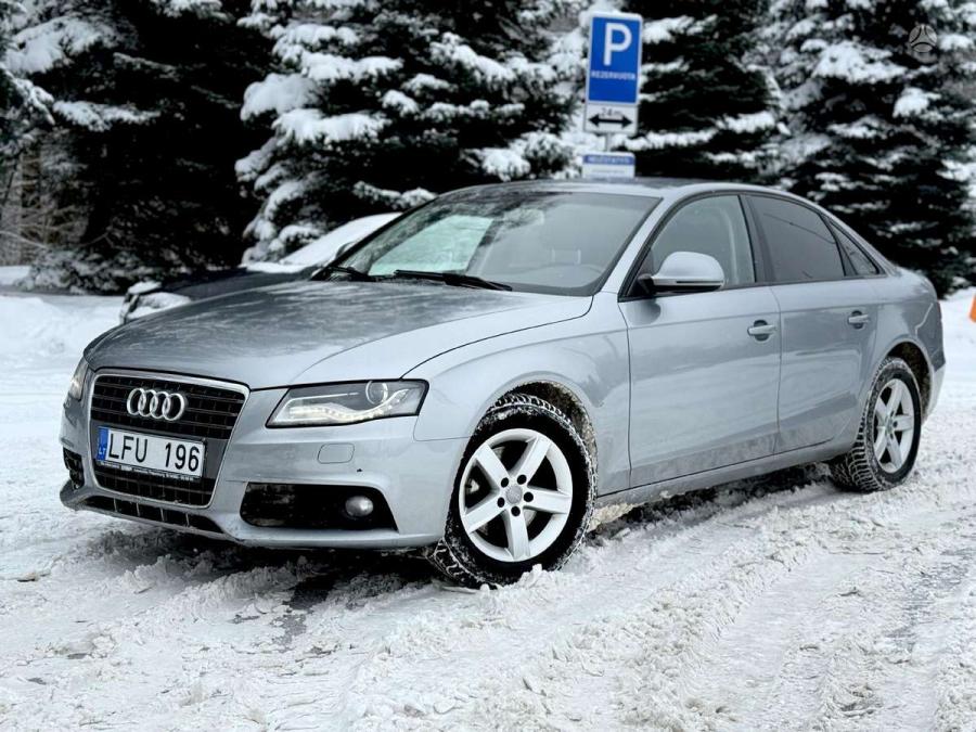 Grey Audi A4 2010 in Vilnius, with an engine capacity of 2.00 L and mileage of 228 thousand km for 4000 €, photo 2 on AUTOMOTO.COM.LV