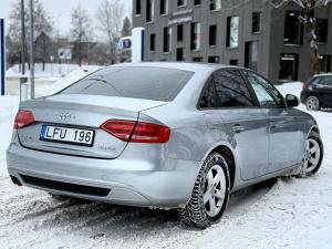 Grey Audi A4 2010 in Vilnius, with an engine capacity of 2.00 L and mileage of 228 thousand km for 4000 €, photo 4 on AUTOMOTO.COM.LV