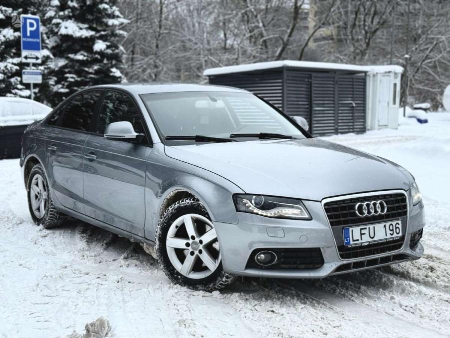 Grey Audi A4 2010 in Vilnius, with an engine capacity of 2.00 L and mileage of 228 thousand km for 4200 €, photo 1 on AUTOMOTO.COM.LV