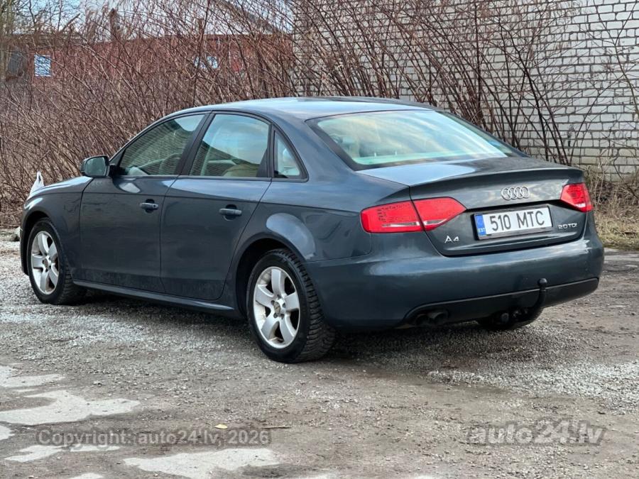 Grey Audi A4 2010 in Narva, with an engine capacity of 2.00 L and mileage of 315 thousand km for 3499 €, photo 4 on AUTOMOTO.COM.LV