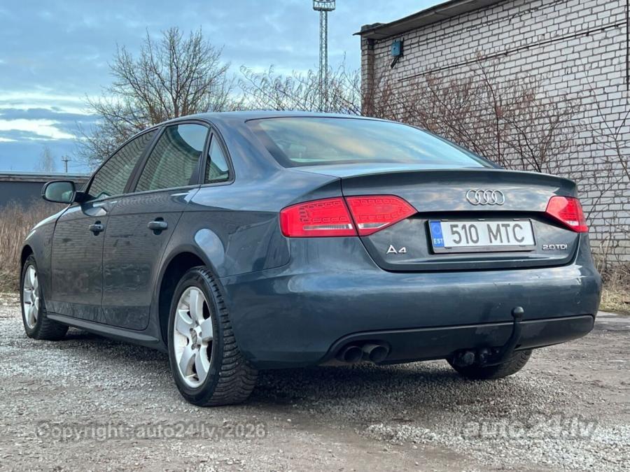 Grey Audi A4 2010 in Narva, with an engine capacity of 2.00 L and mileage of 315 thousand km for 3499 €, photo 14 on AUTOMOTO.COM.LV