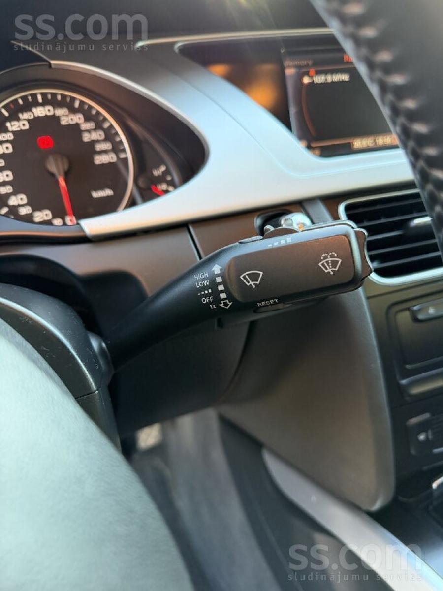 Grey Audi A4 2010 in Riga, with an engine capacity of 2.00 L and mileage of 445 thousand km for 5000 €, photo 17 on AUTOMOTO.COM.LV