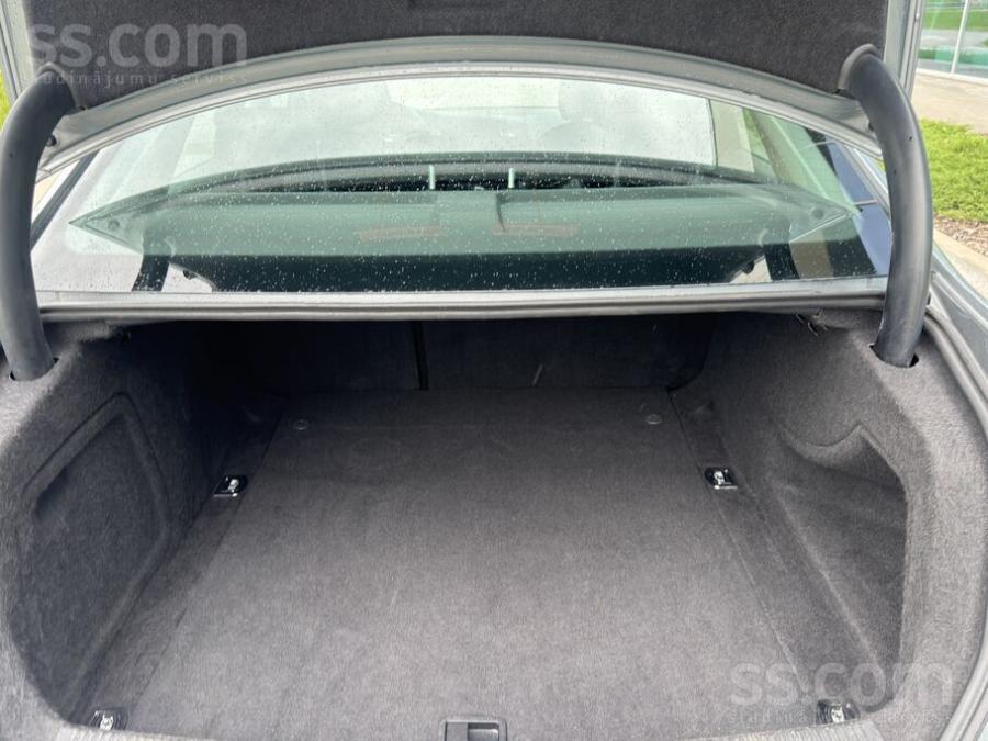Pelēks Audi A4 2010 Rēzekne, ar dzinēja tilpumu 1.80 L un nobraukumu 251 tūkst. km par 6500 €, foto 13 vietnē AUTOMOTO.COM.LV