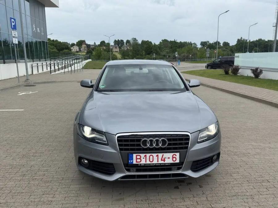 Grey Audi A4 2010 in Rezekne, with an engine capacity of 1.80 L and mileage of 251 thousand km for 6500 €, photo 3 on AUTOMOTO.COM.LV