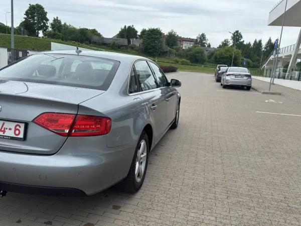 Grey Audi A4 2010 in Rezekne, with an engine capacity of 1.80 L and mileage of 251 thousand km for 6500 €, photo 5 on AUTOMOTO.COM.LV