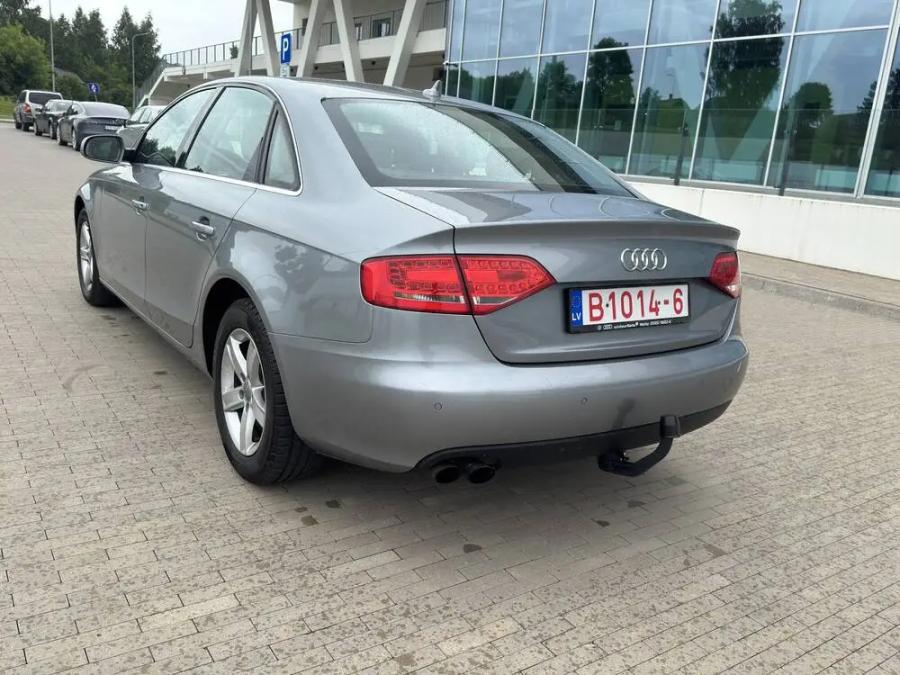 Grey Audi A4 2010 in Rezekne, with an engine capacity of 1.80 L and mileage of 251 thousand km for 6500 €, photo 8 on AUTOMOTO.COM.LV