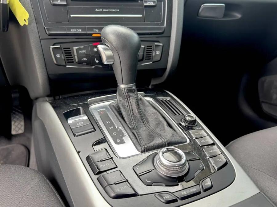 Grey Audi A4 2010 in Rezekne, with an engine capacity of 1.80 L and mileage of 251 thousand km for 6500 €, photo 12 on AUTOMOTO.COM.LV
