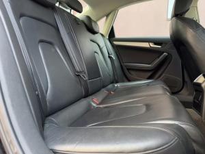 Pelēks Audi A4 2010 Rīga, ar dzinēja tilpumu 2.00 L un nobraukumu 316 tūkst. km par 5390 €, foto 13 vietnē AUTOMOTO.COM.LV