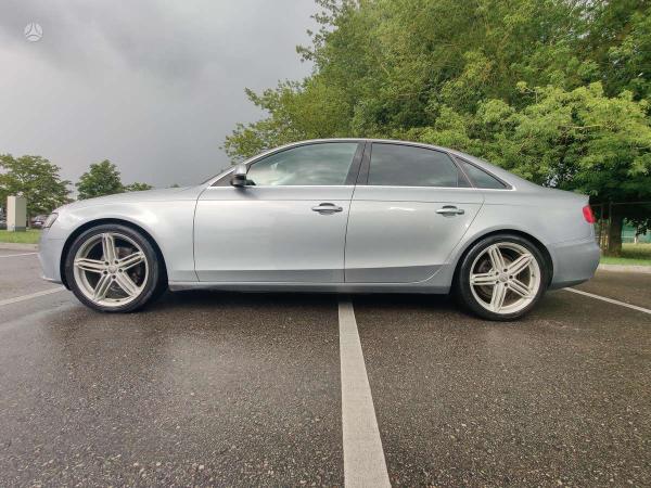 Pelēks Audi A4 2010 Klaipėda, ar dzinēja tilpumu 2.97 L un nobraukumu 375 tūkst. km par 3900 €, foto 10 vietnē AUTOMOTO.COM.LV
