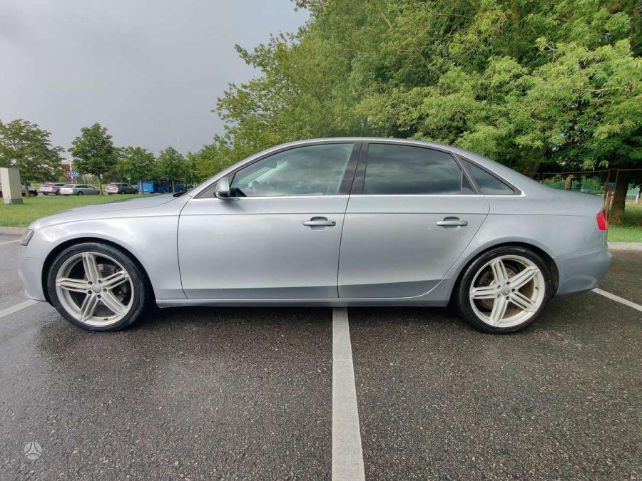 Pelēks Audi A4 2010 Klaipėda, ar dzinēja tilpumu 2.97 L un nobraukumu 375 tūkst. km par 3900 €, foto 12 vietnē AUTOMOTO.COM.LV