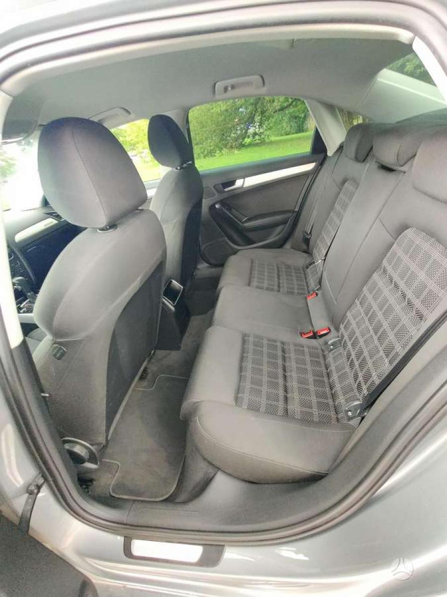 Pelēks Audi A4 2010 Klaipėda, ar dzinēja tilpumu 2.97 L un nobraukumu 375 tūkst. km par 3900 €, foto 13 vietnē AUTOMOTO.COM.LV