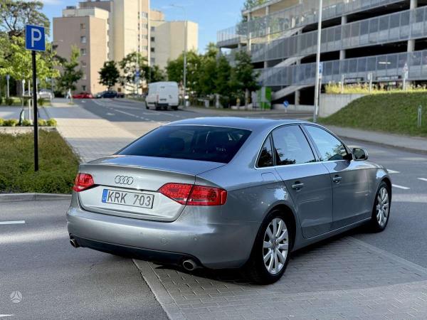 Grey Audi A4 2010 in Vilnius, with an engine capacity of 3.00 L and mileage of 299 thousand km for 4400 €, photo 6 on AUTOMOTO.COM.LV