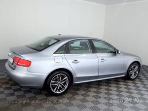 Grey Audi A4 2010 in Tallinn, with an engine capacity of 2.00 L and mileage of 339 thousand km for 3999 €, photo 4 on AUTOMOTO.COM.LV